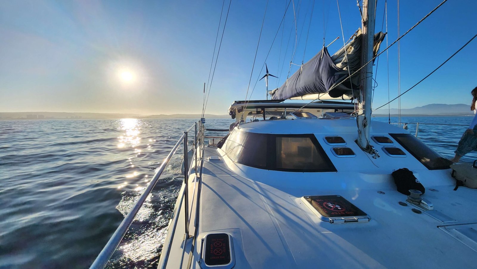 Romonza Boat Trip: Sailing into the sunset in Mossel Bay - New Places To Go